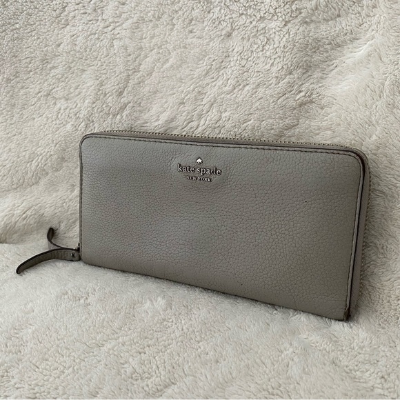 kate spade | Bags | Kate Spade Gray Zip Wallet | Poshmark
